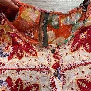 Aratta | Tops | Aratta Burned Tulips High Low Top | Poshmark